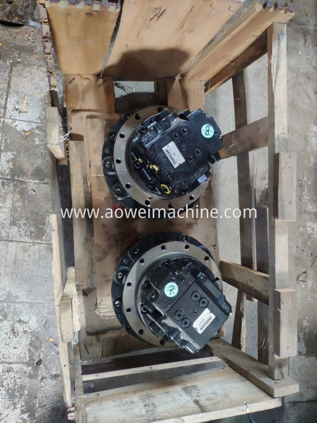 ZX230 excavator final drive travel motor 9195448 9233689 ZX230 excavator final drive travel motor 9195448 9233689